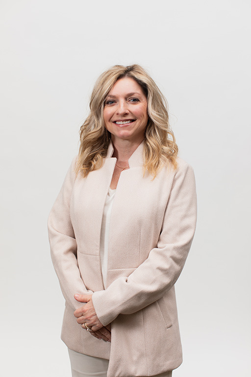 MAC Legacy » Amy Ross