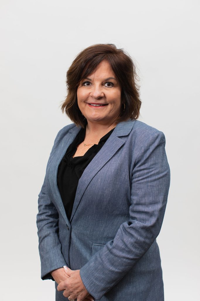 MAC Legacy » Brenda Beggs